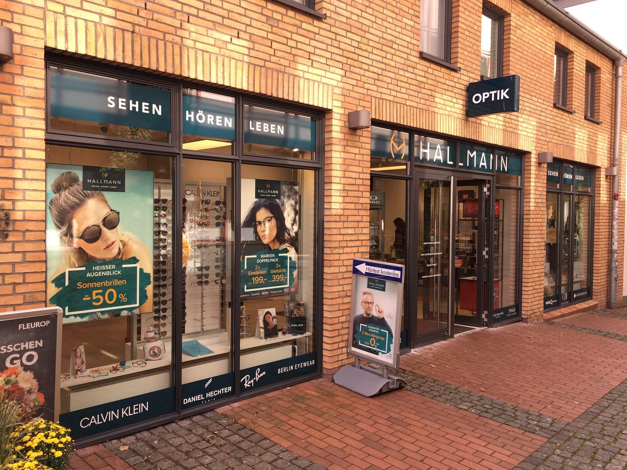 The Company - MPG - The Eyewear Company